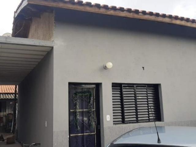 Casa à venda 2 Quartos, 2 Vagas, Delta, Pindamonhangaba SP