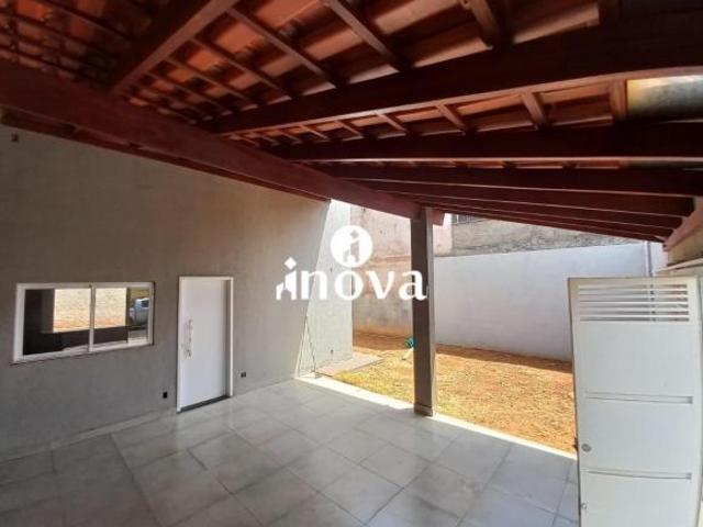 Casa à venda, 2 quartos, 2 vagas, Espanha, Residencial Jardim Uberaba/MG