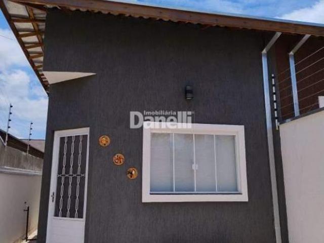 Casa à venda, 2 quartos, 2 vagas, Jardim Continental III Taubaté/SP