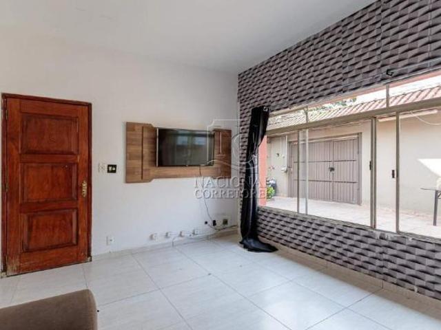 Casa à venda, 2 quartos, 2 vagas, Parque Jaçatuba Santo André/SP
