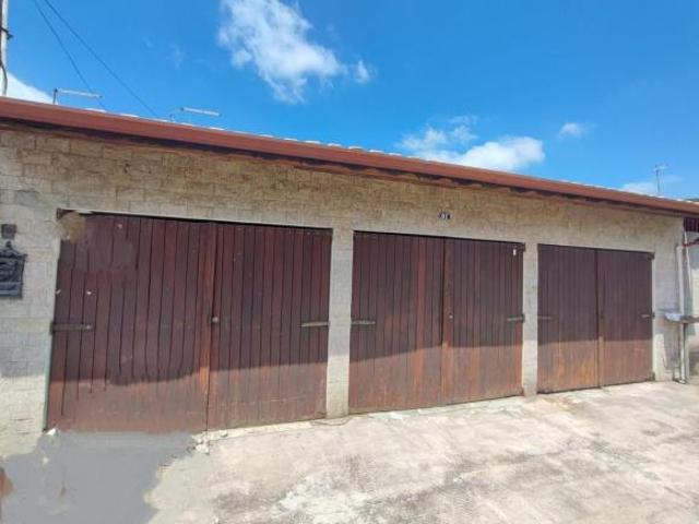 Casa à venda 2 Quartos, 3 Vagas, 190M², Residencial Vale das Acácias, Pindamonhangaba SP