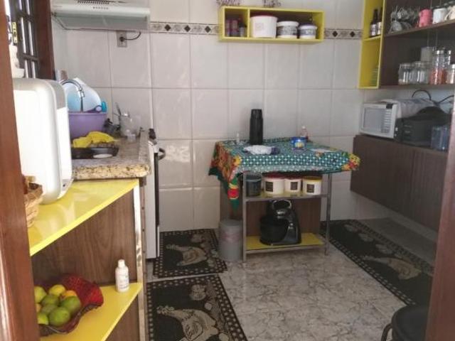 Casa à venda 2 Quartos, 6 Vagas, 300M², Vila Bela, Taubaté SP