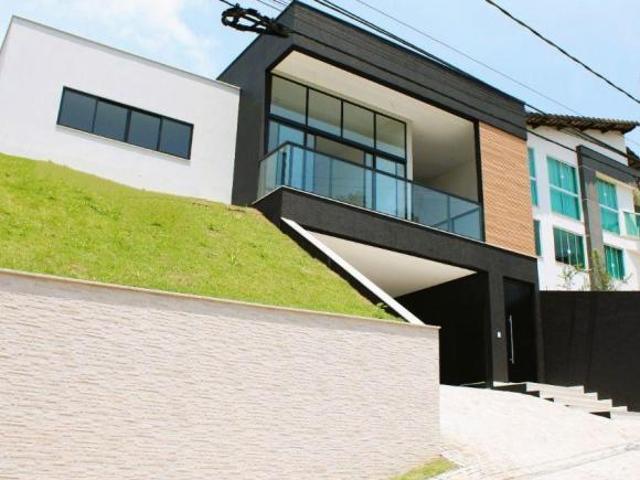 Casa à venda, 310 m² por R$ 1.750.000,00 Spinaville Juiz de Fora/MG