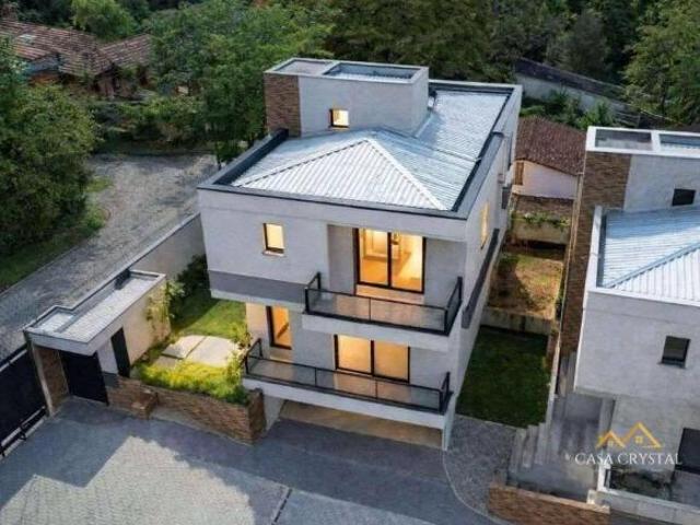 Casa à venda, 326 m² por R$ 2.240.000,00 Chácara do Refúgio Carapicuíba/SP