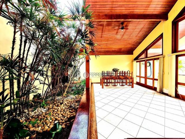 Casa à venda, 327 m² por R$ 2.120.000,00 Urbanova I São José dos Campos/SP
