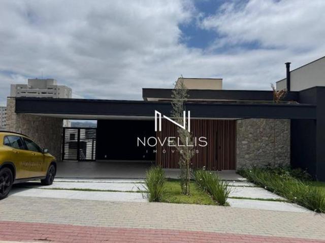 Casa à venda, 320 m² por R$ 2.690.000,00 Urbanova São José dos Campos/SP