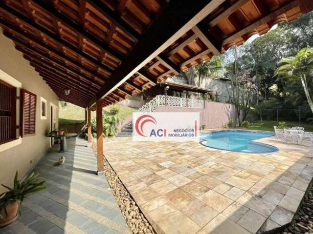Casa à venda, 321 m² por R$ 2.500.000,00 Chácara dos Lagos Carapicuíba/SP