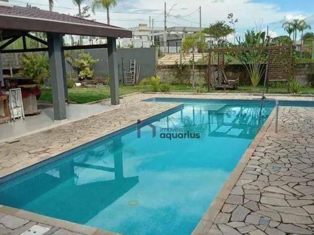 Casa à venda, 338 m² por R$ 1.596.000,00 Condomínio Lago Dourado Jacareí/SP