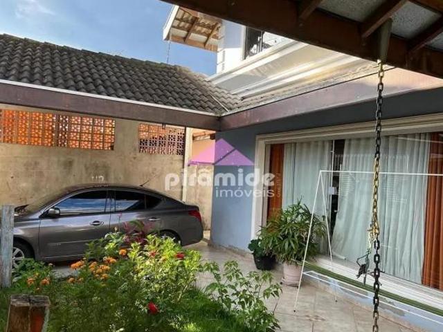 Casa à venda, 330 m² por R$ 1.200.000,00 Jardim Oriente São José dos Campos/SP