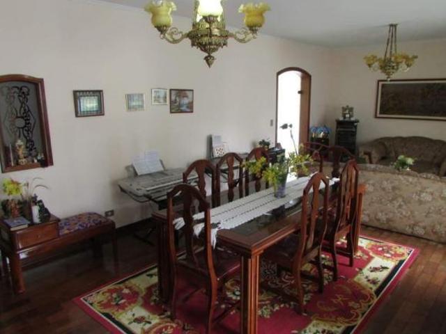 Casa à venda, 332 m² por R$ 1.600.000,00 Nova Piracicaba Piracicaba/SP