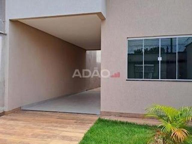 CASA A VENDA 3/4 NO SETOR JARDIM LUZ 5 MINUTOS BURITI SHOPPING Casa de Rua com 3 Quarto s por R$ 60