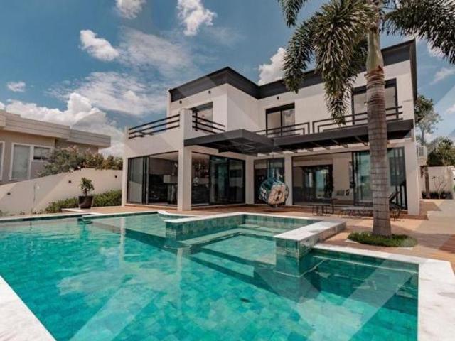 Casa à venda, 365 m² por R$ 3.300.000,00 Condomínio Residencial Shamballa III Atibaia/SP