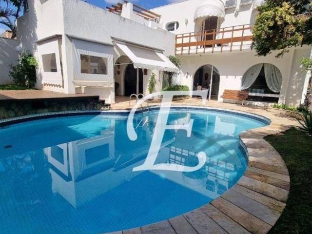Casa à venda, 369 m² por R$ 4.050.000,00 Alphaville Barueri/SP