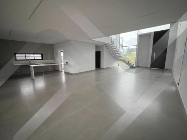 Casa em Aldeia da Serra,com 4 dormitórios à venda, 372 m² por R$ 3.200.000 Aldeia da Serra Sant