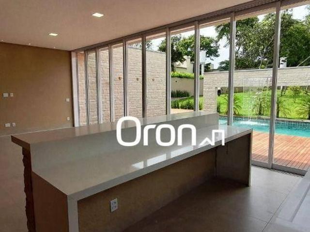 Casa à venda, 387 m² por R$ 2.600.000,00 Residencial Villa Verde Senador Canedo/GO