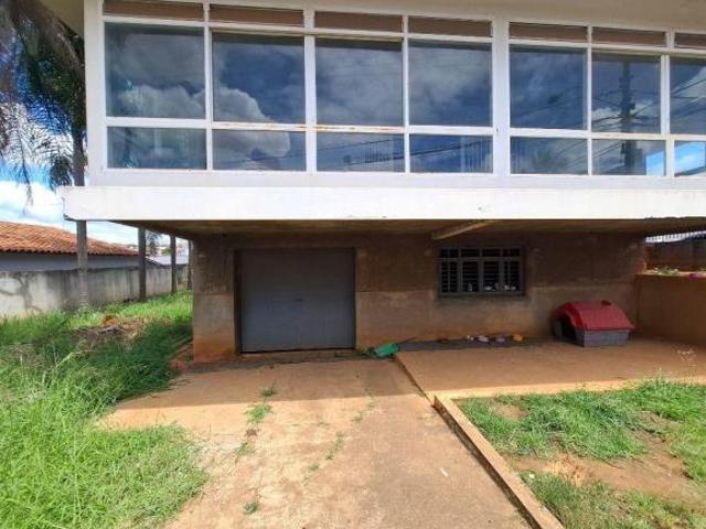 Casa à venda, 388 m² por R$ 1.000.000,00 Centro Santa Bárbara D&apos Oeste/SP