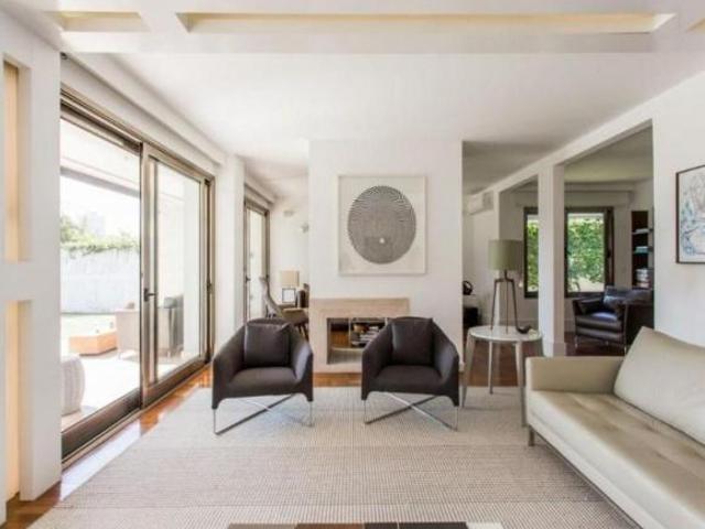 Casa a venda 388m² em São Paulo na Vila Tramontano próximo a Avenida Morumbi
