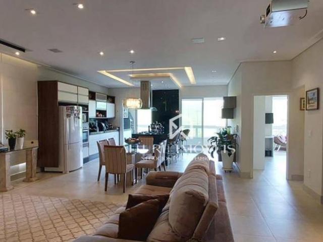 Casa à venda, 405 m² por R$ 3.199.000,00 Urbanova São José dos Campos/SP