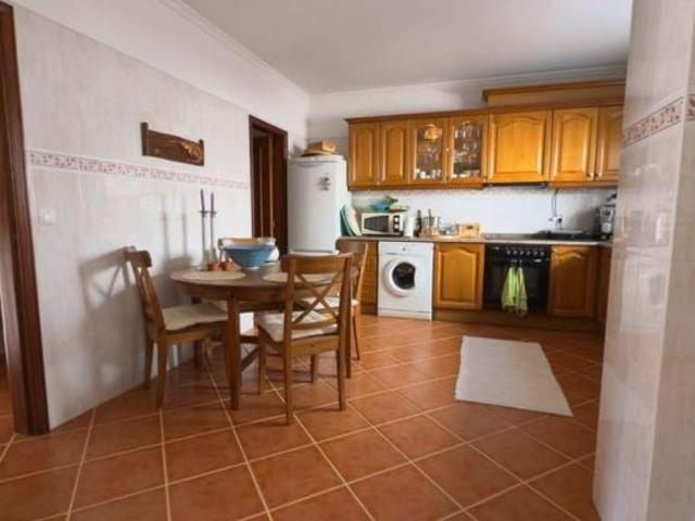 CASA A VENDA