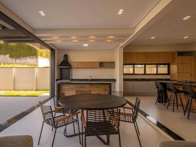 Casa à venda, 430 m² por R$ 6.000.000,00 Urbanova São José dos Campos/SP