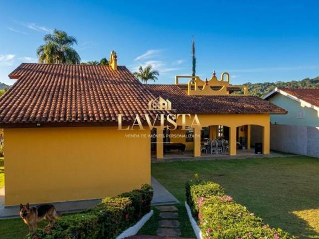 Casa à venda, 458 m², 4 suítes, em Vila Giglio Atibaia