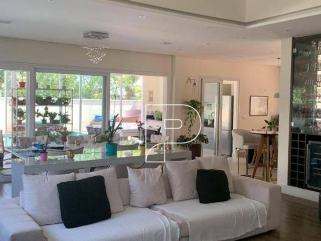 Casa à venda, 459 m² por R$ 3.900.000,00 Granja Viana Cotia/SP
