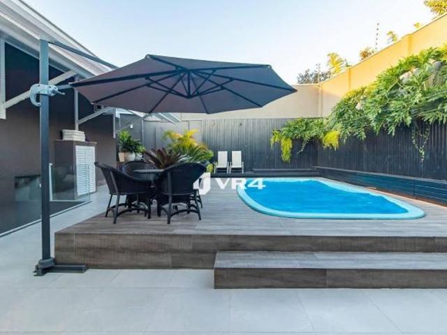 Casa com 5 dormitórios à venda, 480 m² por R$ 2.900.000,00 Boqueirão Curitiba/PR
