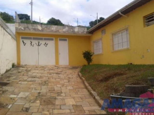 Casa à Venda