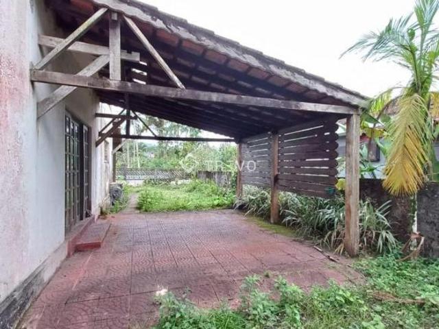 CASA À VENDA 4 DOMITÓRIOS, 2 BANHEIROS, 12 VAGAS, 1.200 m² EM BERTIOGA/SP