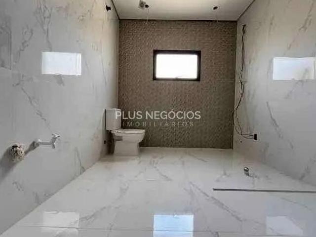 Casa à venda,4 dormitorios e uma suite Jardim Residencial Vivenda do Itavuvu encostado com o jardim