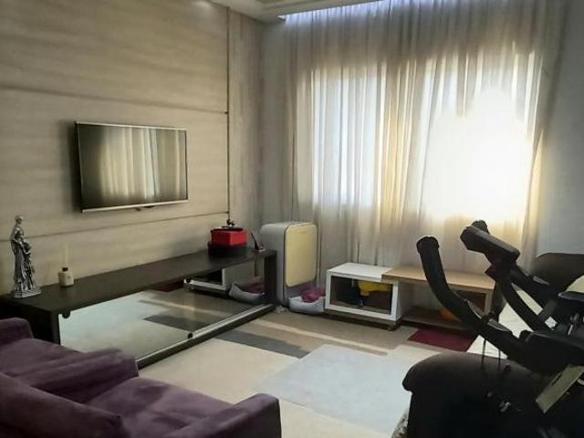 Casa à venda 4 dormitórios e 2 suítes