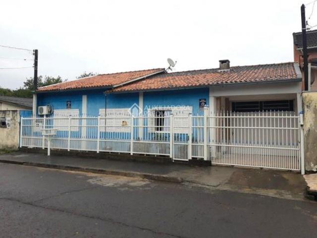 Casa à Venda 4 Dormitórios | Parque da Matriz Cachoeirinha