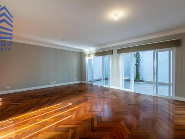 Casa à venda, 4 dorms, 4 suítes, 3 vagas no Alto da Bela Vista