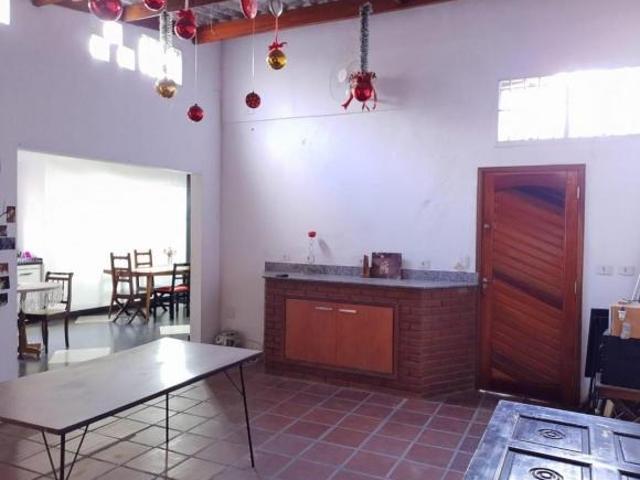 Casa a Venda, 4 dorms, 3 vagas na Vila Ernesto