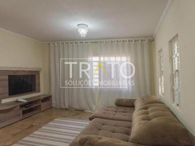 Casa à venda, 4 quartos na Vila Teixeira