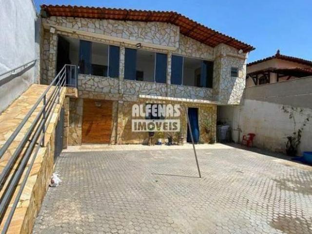 Casa à venda 4 quartos no Bairro Eldorado