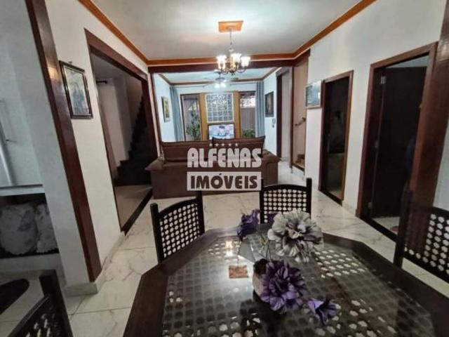 Casa à venda 4 quartos no Bairro SAO CAETANO