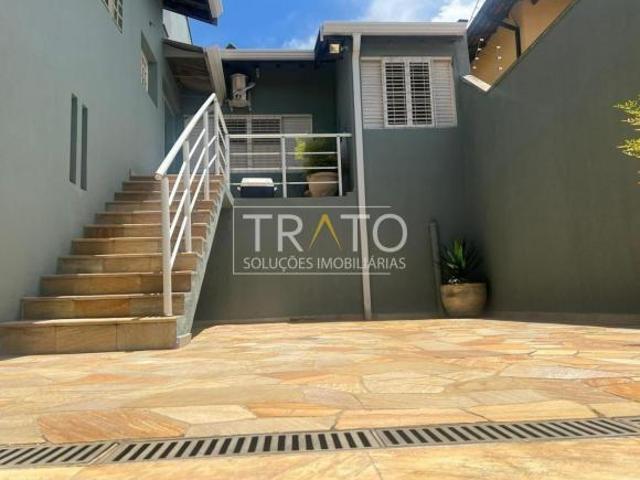 Casa à venda, 4 quartos no Vila Nogueira em Campinas