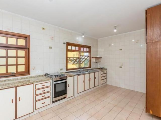 Casa a Venda 4 quartos com 380m² na região Parque dos Príncipes Osasco
