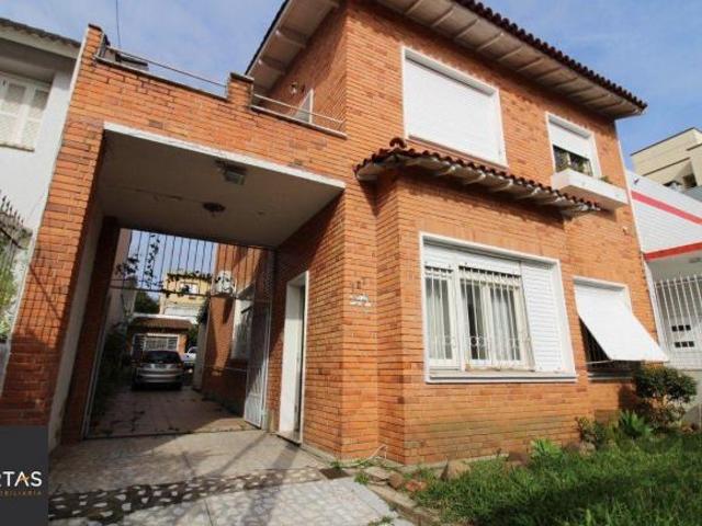Casa à venda 4 quartos dormitórios, suíte, 3 vagas Partenon, Porto Alegre