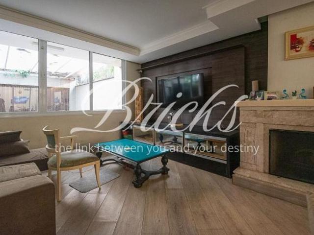 CASA À VENDA 4 QUARTOS E 4 VAGAS 300 M² DE TERRENO Brooklin