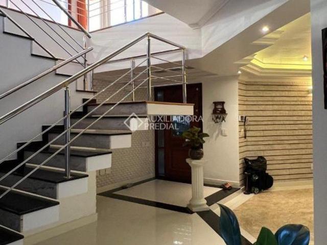 Casa à venda 4 quartos em Parque dos Pássaros, SBC