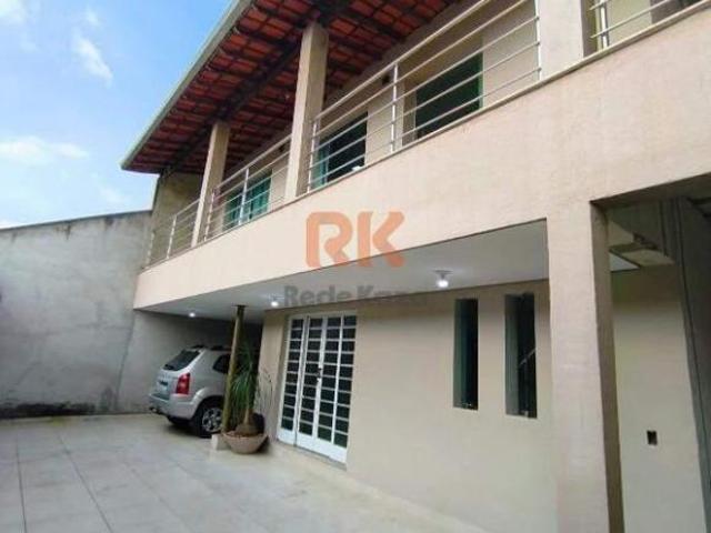 Casa à venda, 4 quartos, 1 suíte, 3 vagas, Arvoredo Contagem/MG