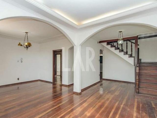 Casa à venda, 4 quartos, 1 suíte, 3 vagas, Candelária Belo Horizonte/MG