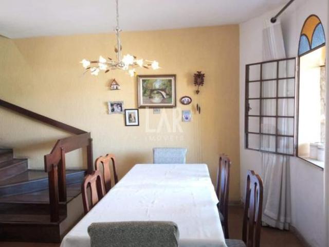 Casa à venda, 4 quartos, 1 suíte, 3 vagas, Cachoeirinha Belo Horizonte/MG