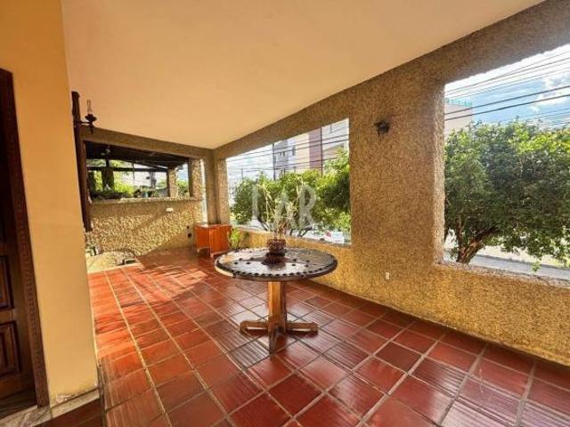 Casa à venda, 4 quartos, 1 suíte, 3 vagas, Indaiá Belo Horizonte/MG