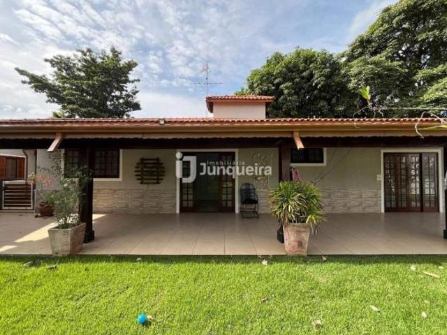 Casa à venda, 4 quartos, 1 suíte, 3 vagas, Nova Piracicaba Piracicaba/SP