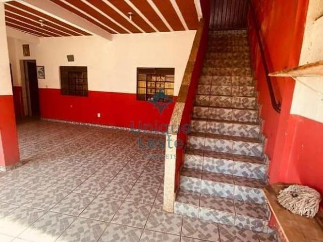 Casa à venda 4 Quartos, 1 Suite, 2 Vagas, 220M², alto vera Cruz, Belo Horizonte MG
