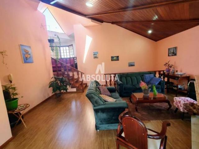 Casa à venda, 4 quartos, 1 suíte, 2 vagas, Granja das Hortênsias Conselheiro Lafaiete/MG