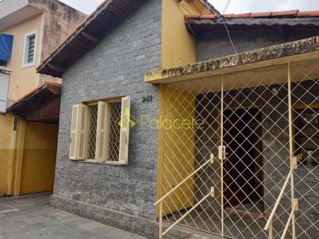Casa à venda 4 Quartos, 1 Suite, 2 Vagas, Jardim Russi, Taubaté SP